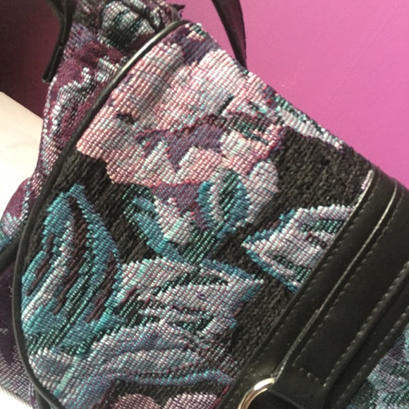 Magic | Bags | Itz Magic Studios Santa Barbara Small Crossbody | Poshmark